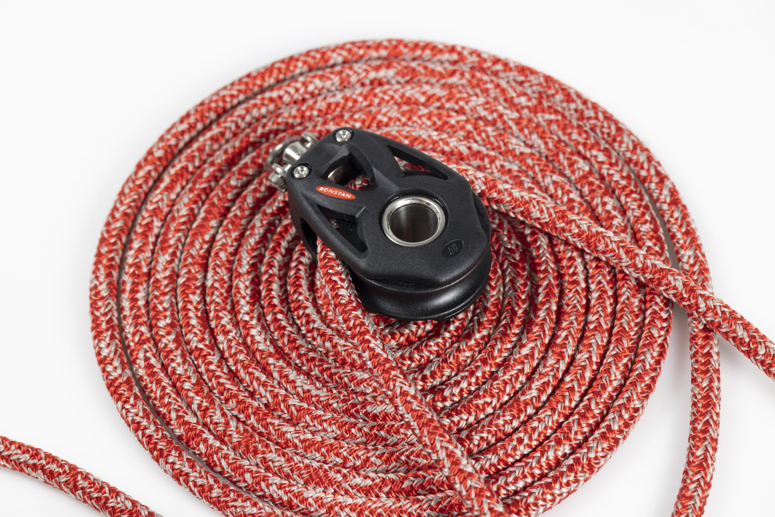 Ronstan introduce a new range of Series 40 ball bearing Orbit Blocks ...